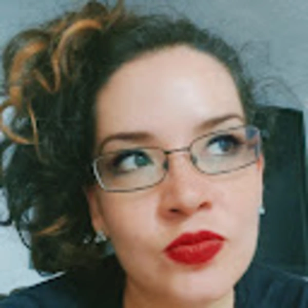 ERIKA | profe.social