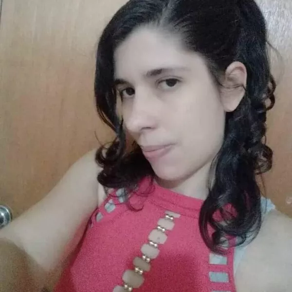 Yesenia Araya | profe.social