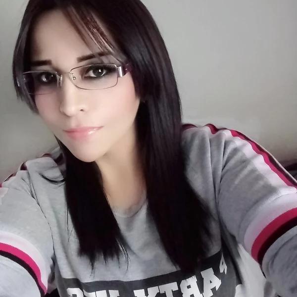 Silvia | profe.social