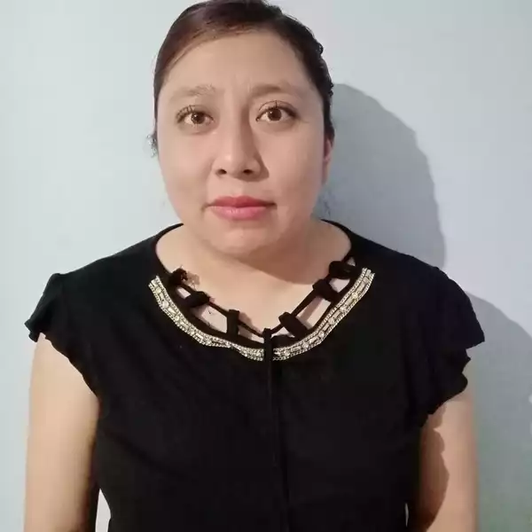 Jennifer Flores | profe.social