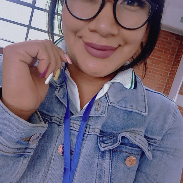 Katy Romero | profe.social