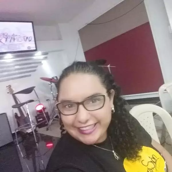 Indira Rojas | profe.social