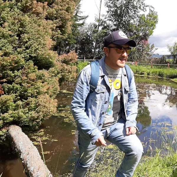 Mauricio Escobar | profe.social