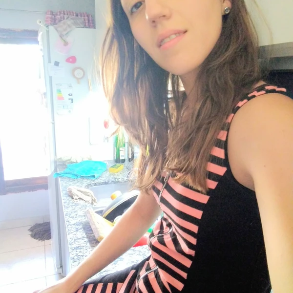 Alicia R | profe.social