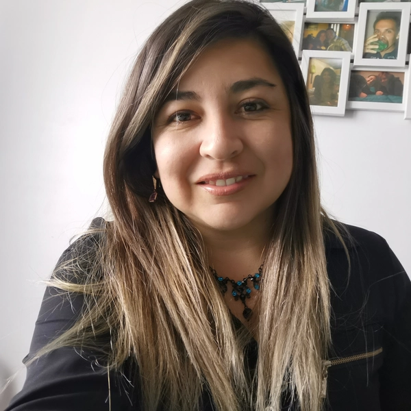 Tia Tamy | profe.social